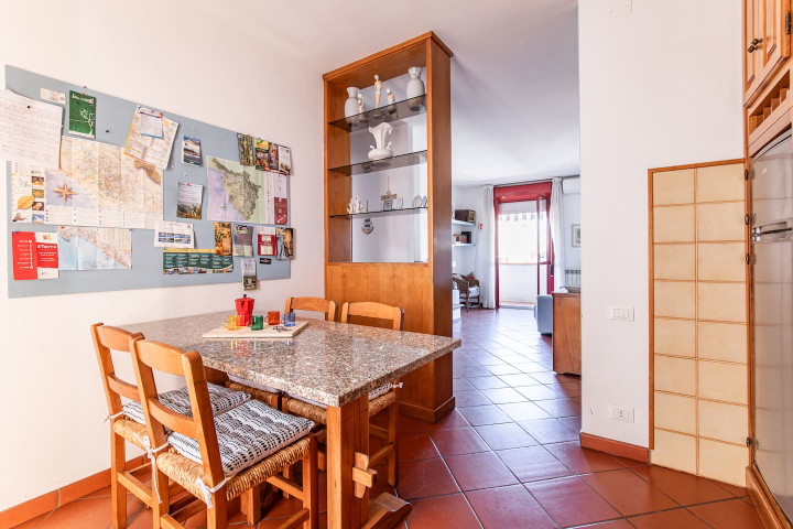 Maison Confortable Avec Stationnement Gratuit - Viareggio