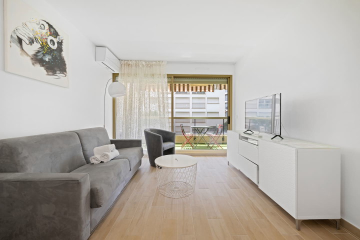Menton, Quiet, Swimming Pool, Renovated, Parking - Mentone