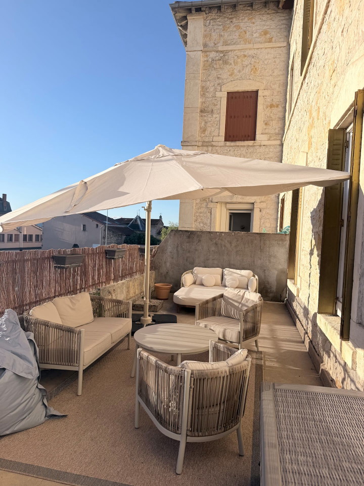 Loft Lumineux Avec Grande Terrasse - Plein Centre - Anse