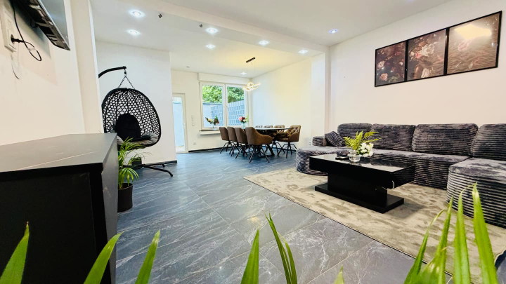 Moderne - Reihenmittelhaus - 4 Min Zur City - Mönchengladbach