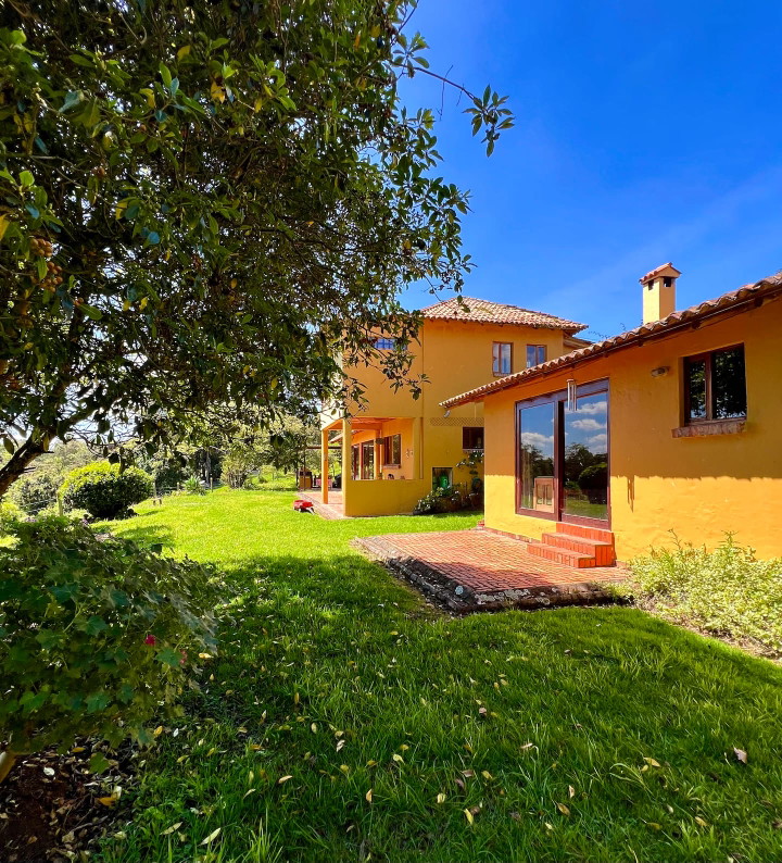 Beautiful Andalus Country Home In The Mountains - Pacho
