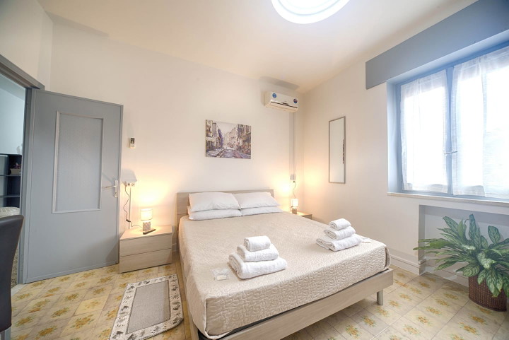 Helichrysum Hospitality Relax In The Centre Of Olbia - Olbia