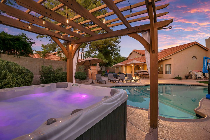 Scottsdale Oasis With Pool And Hot Tub - Phoenix, AZ