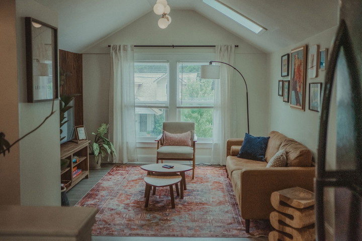 Trendy 2 Bedroom In The Distillery District - Lexington, KY