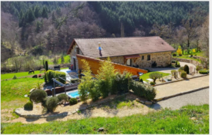 Location Gite De Charme En Ardèche - Les Estables