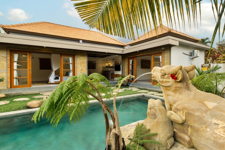 Serene Ubud Tropical With Spacious Garden Retreat - Indonesia