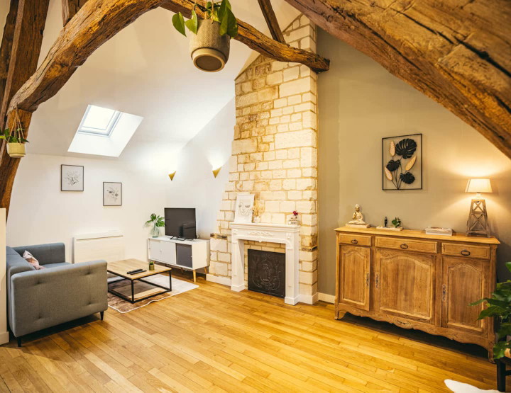 Cozy And Bright Cocoon - Troyes
