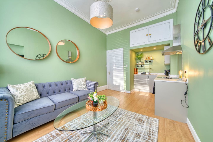 3-bed Flat Free Parking 10 Mins To City Centre - Glasgow