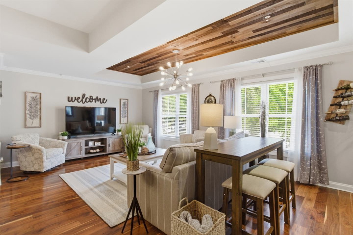 Luxe Condo In Old Town Bluffton + Elevator + Walka - Bluffton, SC