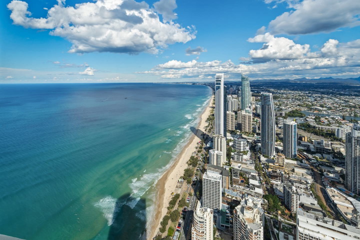 Oceanfront Serenity 2b2b+sofa Bed Ocean View Apt - South Stradbroke Island