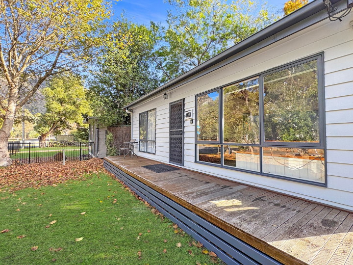 Banksia Cottage, 2br Cottage Great Location Close To Walking Tracks - Halls Gap