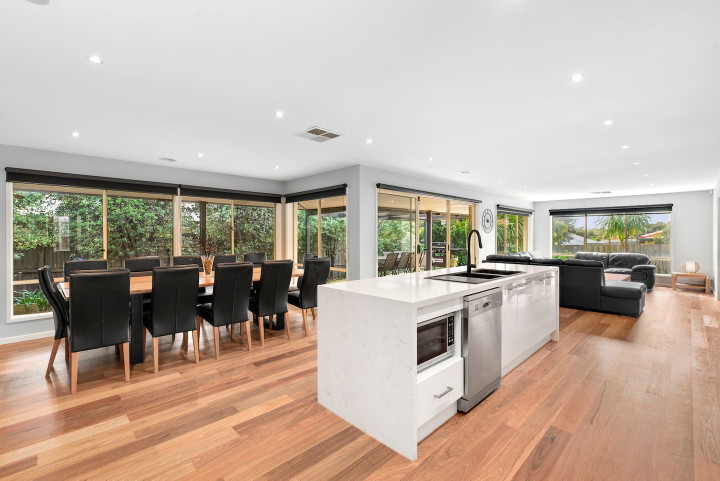 Kingston Downs - Ocean Grove - Sleeps 17 Strictly Family And Corporate Bookings - Queenscliff