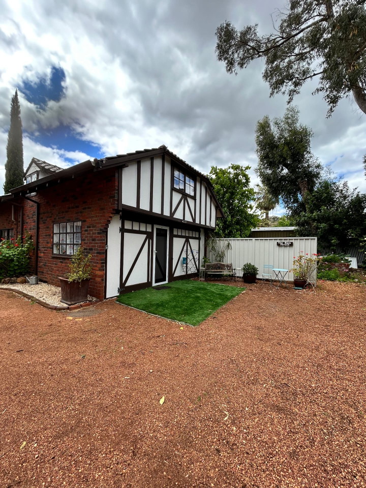 Armadale House: The Barn - Perth