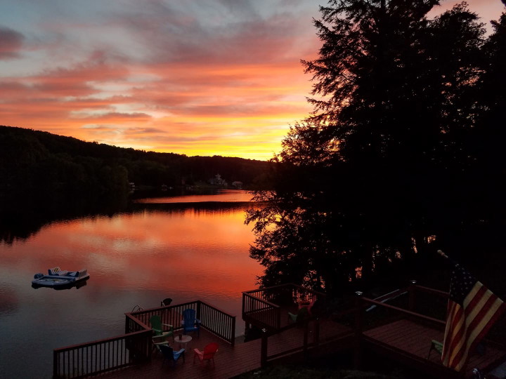Tingley Lake Super Suite - Montrose, PA
