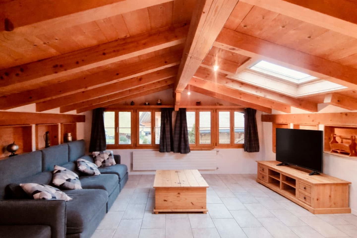 Cozy Chalet In Simmental - Lenk