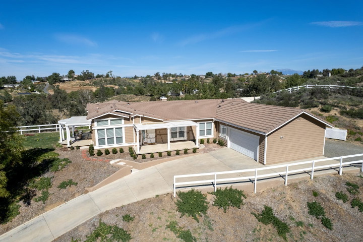 Heart Of Wine Country, 4br 2.5ba, Vineyard Views! - Temecula