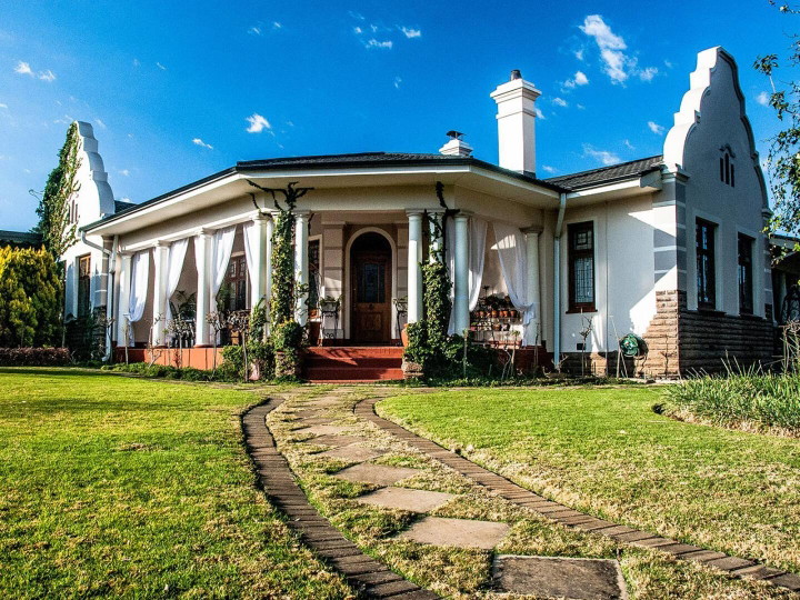 Emerald Green Room - #5 - Lydenburg