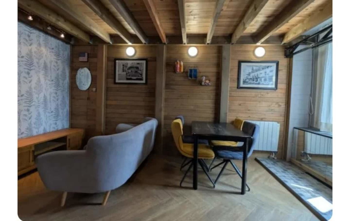 Maison Cabane - Croix