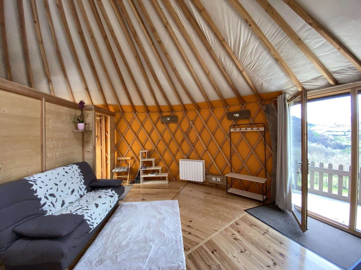 Yourte Contemporaine - Hautes-Pyrénées