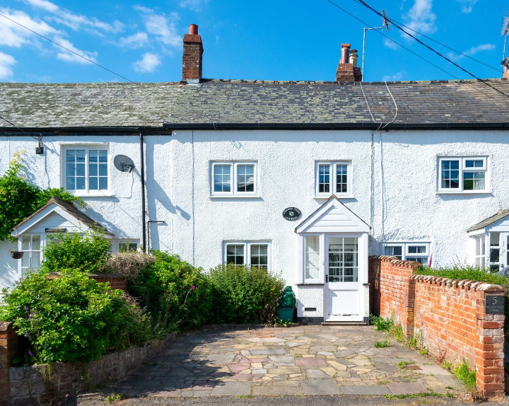 Cherry Tree Cottage | The Perfect Devon Getaway - Topsham