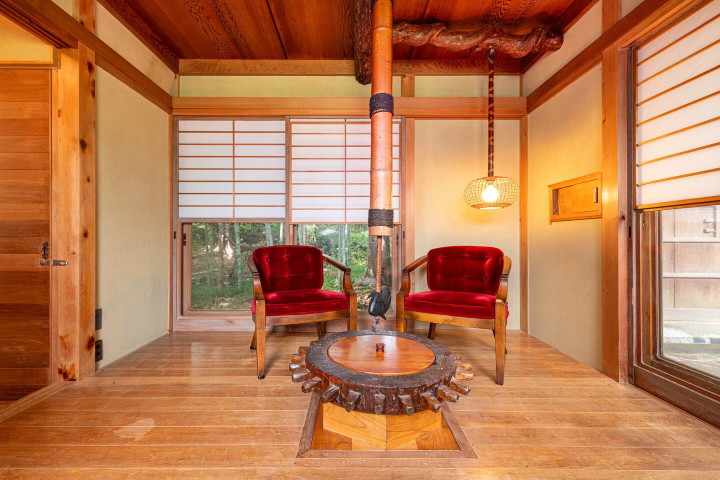Serene Room: Next To Sengen Shrine's Bamboo Grove - Fuji