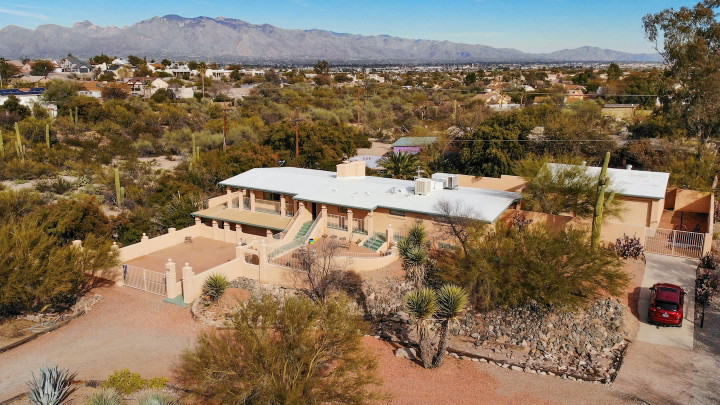 The Saguaro Suite-sw Retreat W/private Entrance - Tucson, AZ