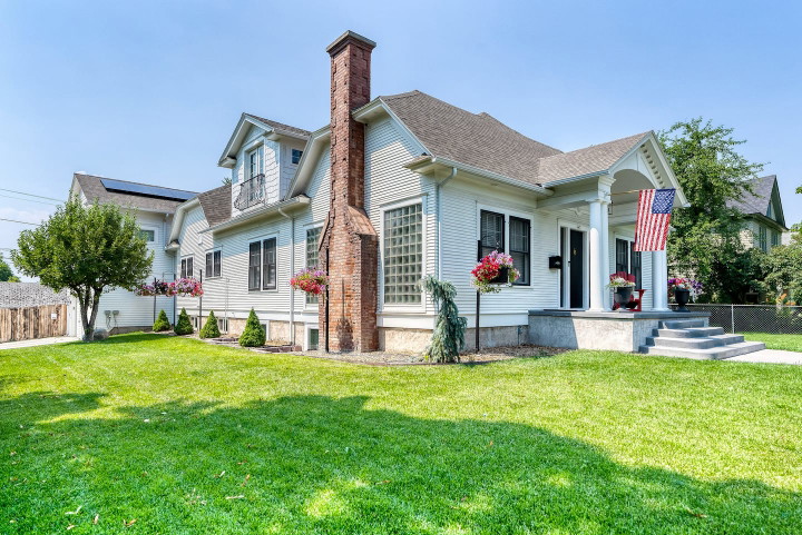 The Whitehouse In Kalispell's Historic East Side. - Kalispell, MT