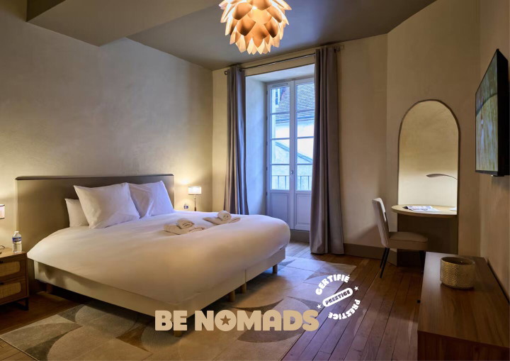 Vivier 4* - Les Suites Du Palais - Private Parking - Nevers