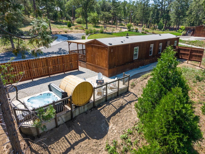 2 Cabins Sleeps 12 Hottub Sauna Yosemite Bass Lake - Yosemite National Park, CA