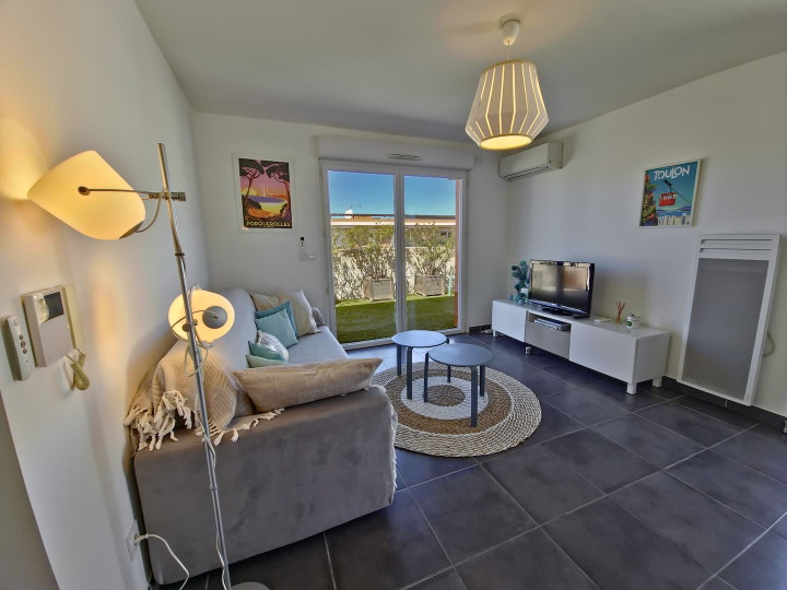 Rooftop Du Lavandou - Terrasse De 80m² Et Piscine. - Le Lavandou