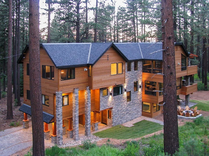 9 Bedroom 9 Bath Mansion W/pool - South Lake Tahoe, CA