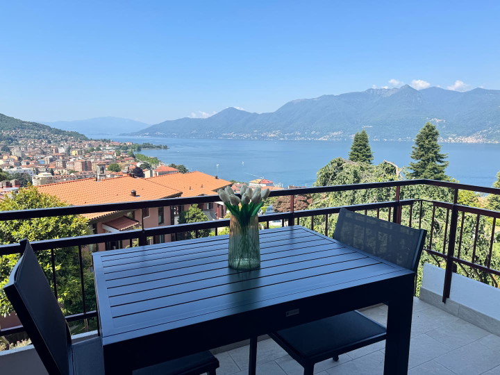 Casa Bellavista, Panorama Su Lago Maggiore E Città - Lake Maggiore