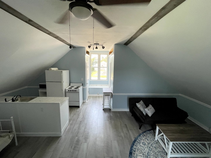 Cozy & Spacious Studio Apartment - Dover, DE