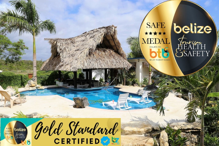 The Gecko Bungalow! ** Pool**  Free Shuttle! - Belize