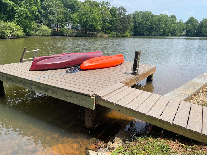Family Lake Retreat With Bar & Game-room - Mooresville, NC