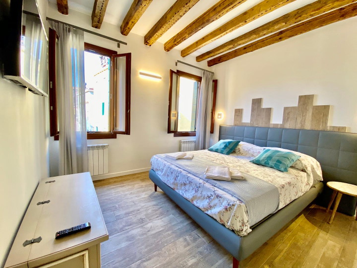 Suitehouse 5 New Apartment Wi Fi Venice Canal View - Venice