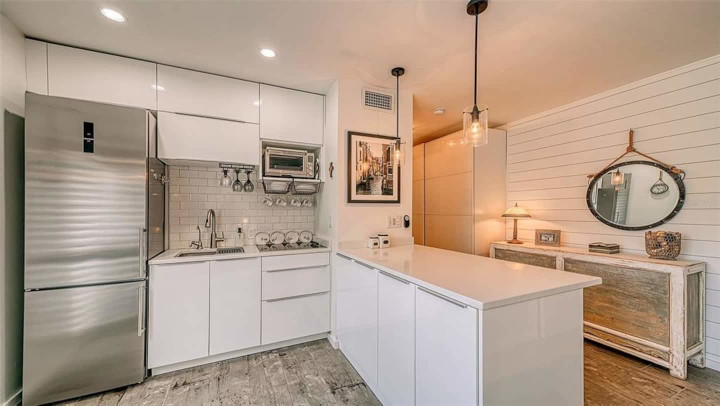 Location! Gulf Condo @ S. Jetty 30 Day Minimum - Venice, FL