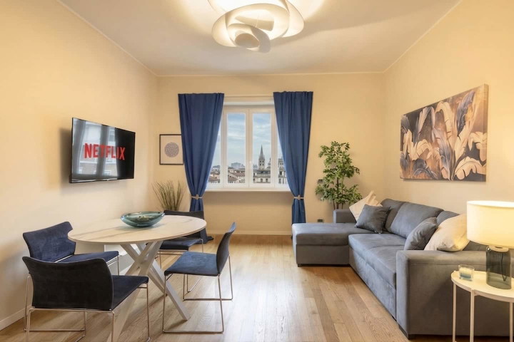 Iris Apt | Balcon Sèche-linge Métro M1/m2 - Milan