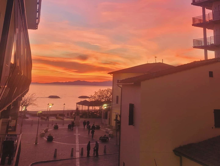 *Via Roma Sea View*- Central, A/c, Free Wifi - Follonica