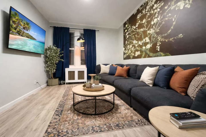 Private Room In Corona| Host Present | Shared Bath - Queens, NY