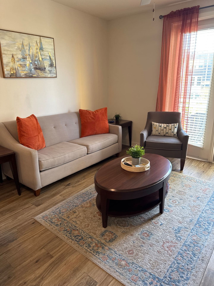 Resort Style Apartment Near Mayo Clinic - Jacksonville, FL