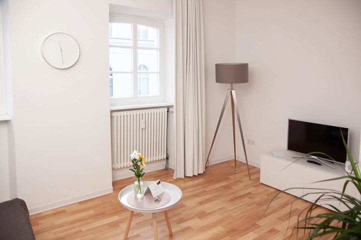 Zentrales Apartment Am Schloß "Henriette" 32 Qm - Saarbrücken