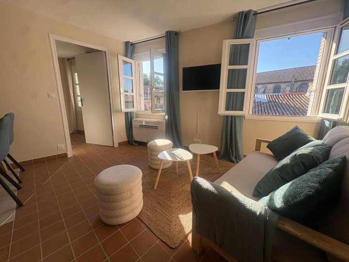 Appartement Avec 1 Chambre En Intra-muros - Avignon
