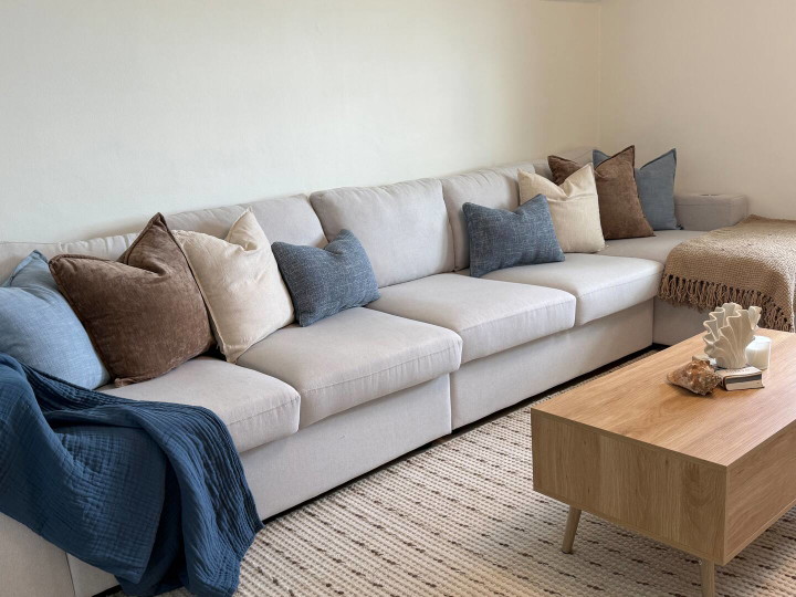 Coastal Chic Getaway - Kenosha, WI