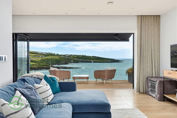 No5. Bovisand Harbour By Smart Welcomes - Plymouth