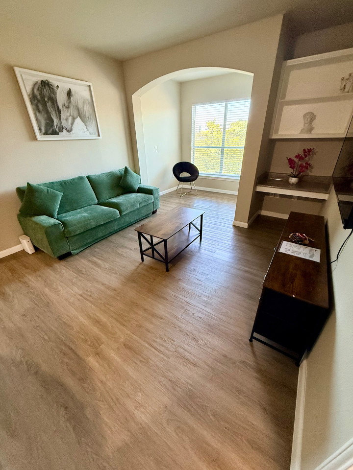 Modern, Cozy Apt Home 432 - Austin, TX