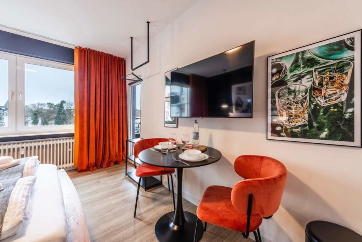 Stay Class - Am Hbf Aachen| Balcony | Netflix - Aachen
