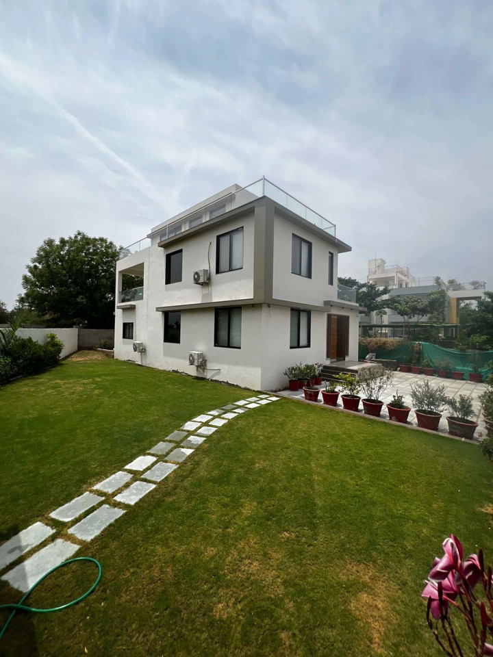 4 Bhk Villa, Terrace And Garden - Sanand