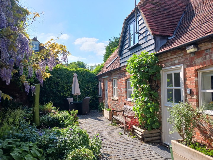 Superbly Converted Stables - Wallingford