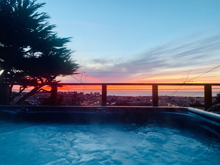 Lux 1 Bd Retreat W Ocean View, Sauna & Hot Tub - San Francisco, CA
